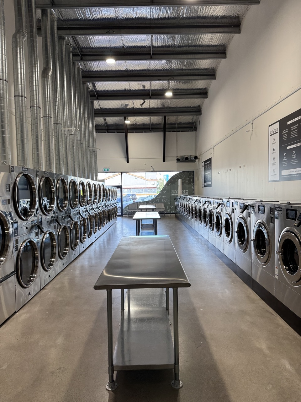 Hamilton Laundromat | 24/7 Self-Service | Choice Laundromats